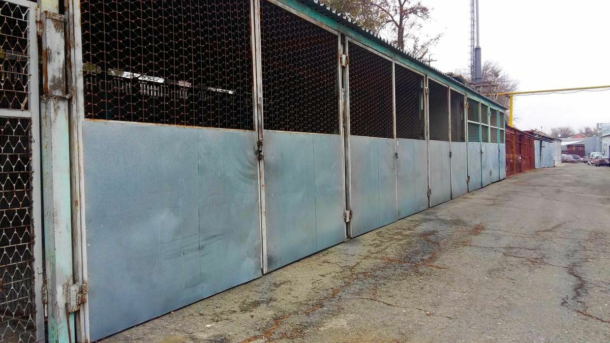 Боксы для автомобилей в центре Симферополя